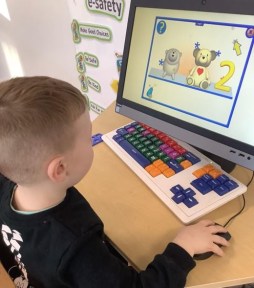 Nottingham nursery children embrace ICT activities