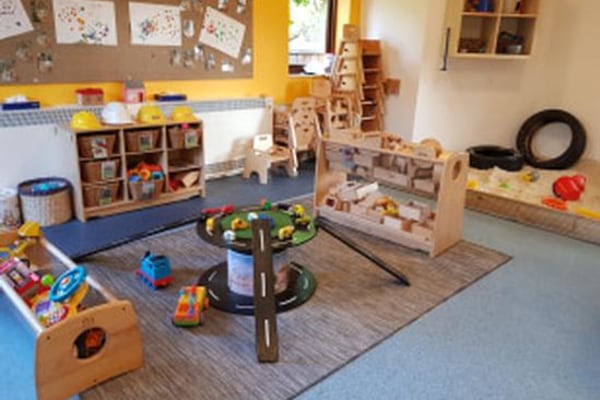 Fennies Nursery Purley, Christchurch Road, Pampisford Road, Purley ...