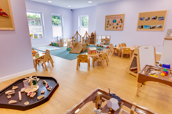 Perfect Start Day Nursery - Weybridge, Queensgate House, South Road ...