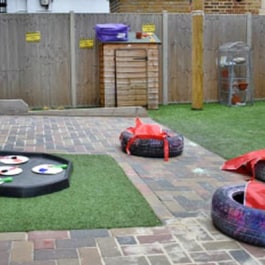 Fennies Epsom, 1a Hook Road, Epsom, Surrey KT19 8TH | 31 Reviews