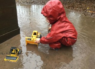 Ladybirds Neighbourhood Nursery, Halton Lodge Children's Centre ...