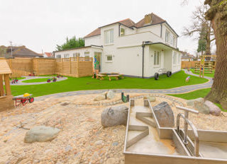 Perfect Start Day Nursery - Walton-on-Thames, 1 Kings Road, Walton-on ...